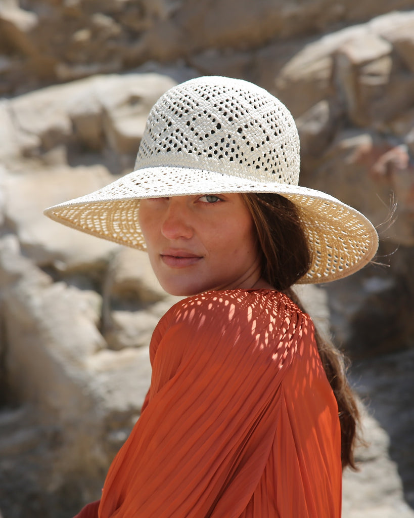 Top Fashionable Hats to Wear on Sunny Days